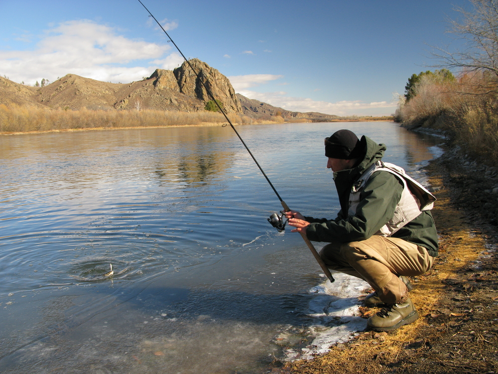 Tips To Effectively Prepare For Your Fishing Trip On A J1 - Oxygen.ie